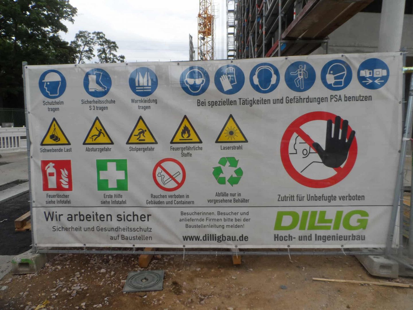 Wie muss man eine Baustelle absperren / sichern (Verkehrssicherung ...